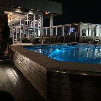 RADIUS ROOFTOP LOUNGE - Updated October 2025 - 75 Photos & 57 Reviews ...