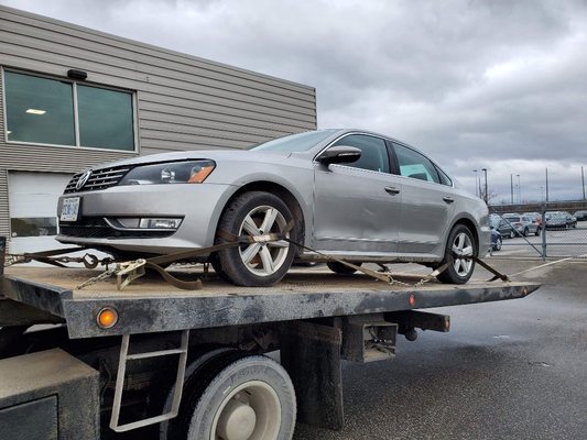 FIRST RESPONSE TOWING - Updated December 2025 - 51 Photos - Windsor ...