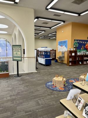UPLAND PUBLIC LIBRARY - Updated August 2025 - 37 Photos & 39 Reviews ...