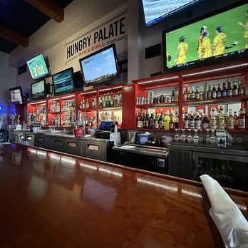 HUNGRY PALATE BAR & GRILL - Updated October 2025 - 157 Photos & 83 ...