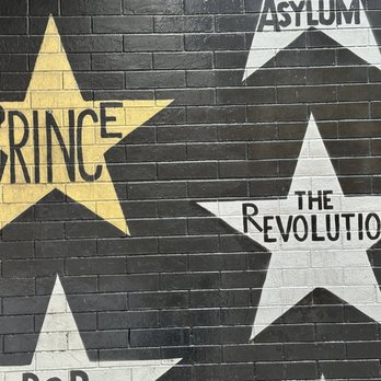 FIRST AVENUE - Updated December 2025 - 387 Photos & 283 Reviews - 701 ...