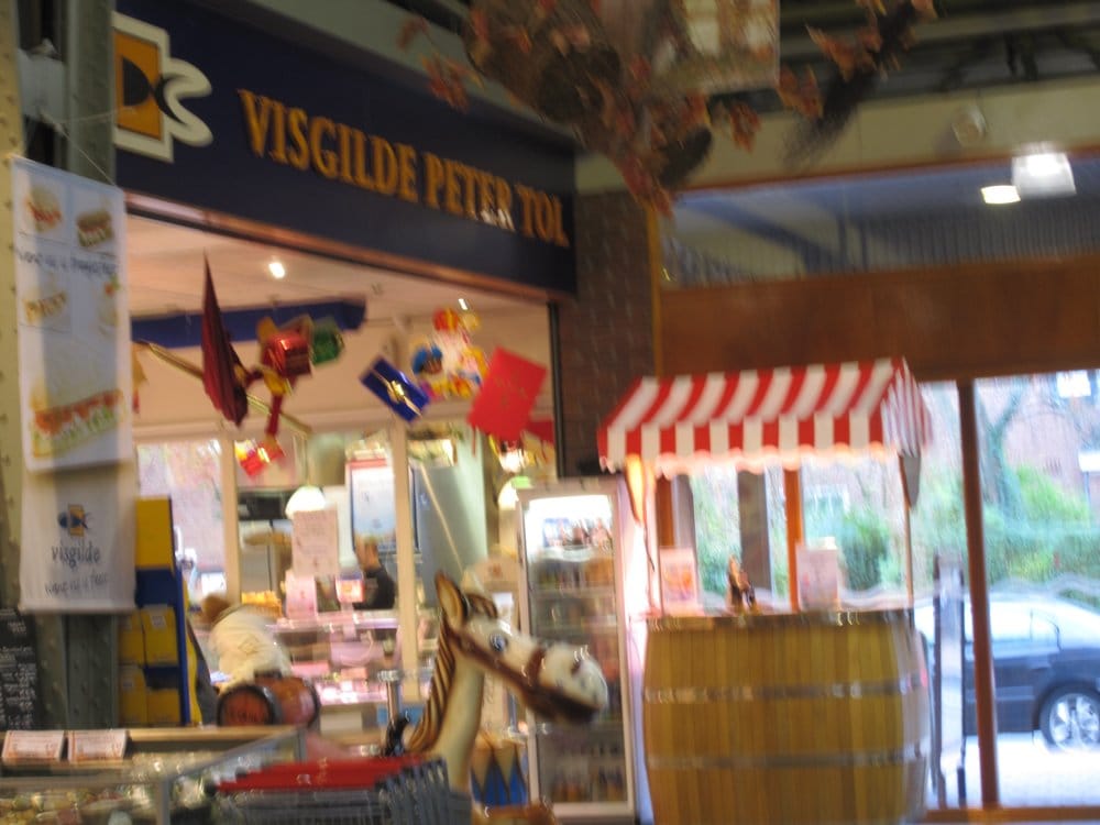 VOLENDAMMER VISWINKEL PETER TOL - Oostelijke Handelskade 1041-1045 ...