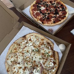 PROLETARIAT PIZZA - Updated May 2024 - 296 Photos & 610 Reviews - 9622 ...