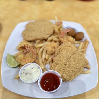 LAGO MARISCOS - 227 Photos & 107 Reviews - 2329 Hwy 6, Sugar Land ...