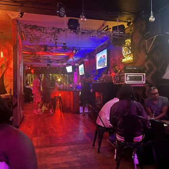 333 LOUNGE - Updated December 2025 - 218 Photos & 180 Reviews - 333 ...