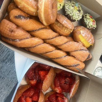 THE DONUT MAN - GLENDORA - Updated March 2025 - 6816 Photos & 5369 ...