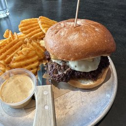 STACK 571 BURGER AND WHISKEY BAR - Updated December 2025 - 455 Photos ...