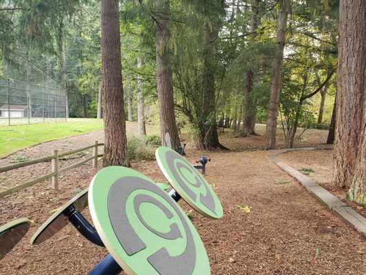 ROBINSWOOD PARK - Updated May 2026 - 52 Photos & 38 Reviews - 2430 ...