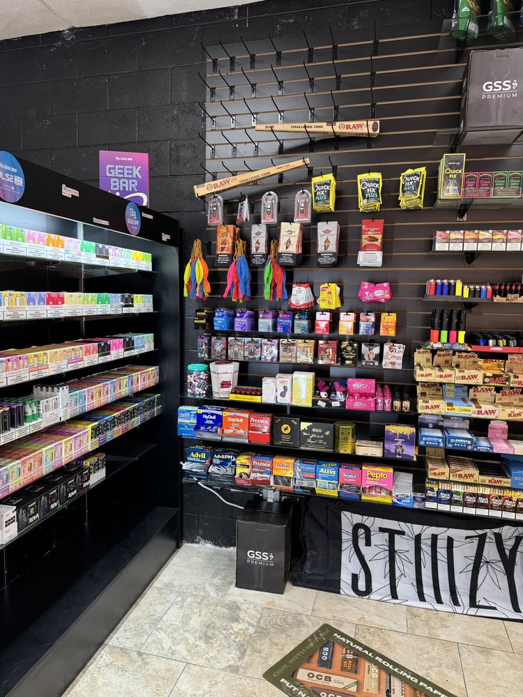 DR VAPE - Updated May 2026 - 17 Photos - 1416 S Vermont Ave, Los ...