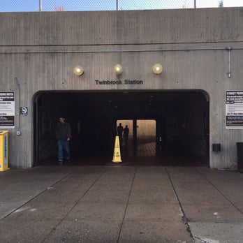 TWINBROOK METRO STATION - Updated January 2026 - 99 Photos & 18 Reviews ...