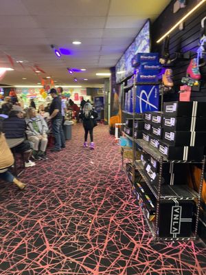 ASTRO SKATE OF BRANDON - Updated July 2025 - 31 Photos & 52 Reviews ...