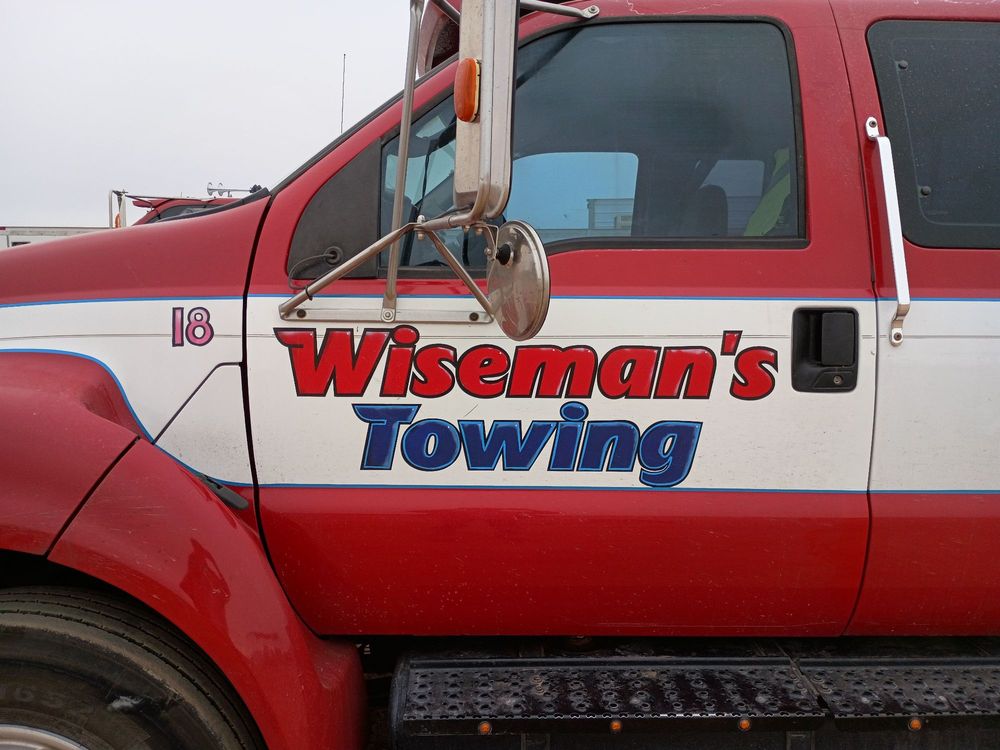 WISEMAN’S TOWING - Updated August 2025 - 14 Photos - 44 N Brown Ave ...