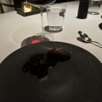 Reserve now at Canlis - New American - Updated June 2025 - 4109 Photos ...