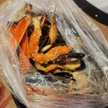 MEET CRAB - Updated December 2025 - 45 Photos & 57 Reviews - 6300 San ...