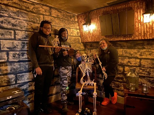 ROOM ESCAPERS BOSTON - Updated October 2024 - 32 Photos & 94 Reviews ...