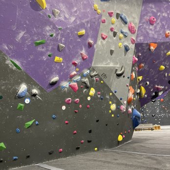DYNO DETROIT - Updated December 2025 - 23 Photos & 11 Reviews - 3500 ...