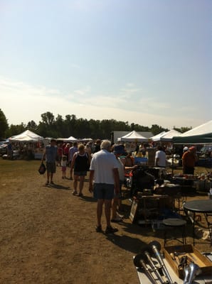 CEDARBURG MAXWELL STREET DAYS - Updated October 2025 - W65N796 ...