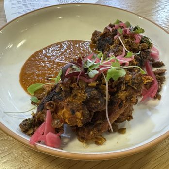 DAISY BAR - Updated October 2025 - 40 Photos - 14 Reviews - 1125 Mass ...