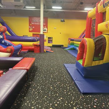BOUNCEU PARAMUS - Updated October 2025 - 135 Photos & 115 Reviews - 70 Eisenhower Dr, Paramus ...