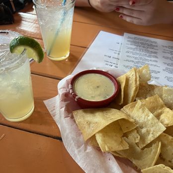 TAKO TIKI - Updated March 2025 - 66 Photos & 124 Reviews - 3340 NE ...