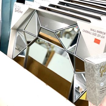 CEE & CEE STORE - Updated October 2025 - 11 Photos - 831 Soundview Ave ...