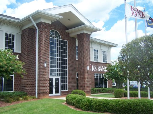 KS BANK - Updated January 2026 - 1031 N Brightleaf Blvd, Smithfield ...
