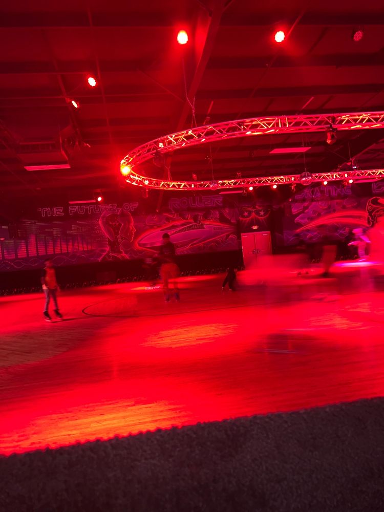 STARLITE FAMILY FUN CENTER OF MCDONOUGH - Updated April 2025 - 19 ...