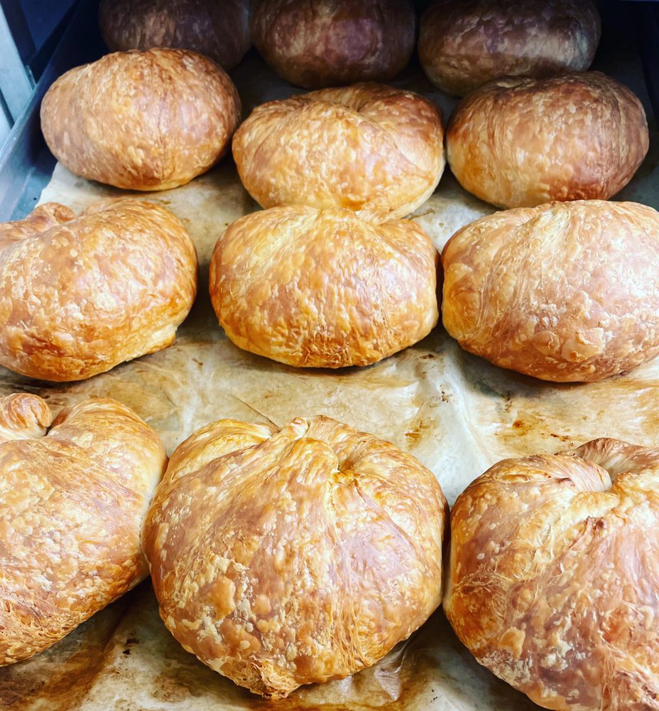 CHEF’S CAFÉ - Updated July 2024 - 48 Photos & 51 Reviews - 7250 Fields ...