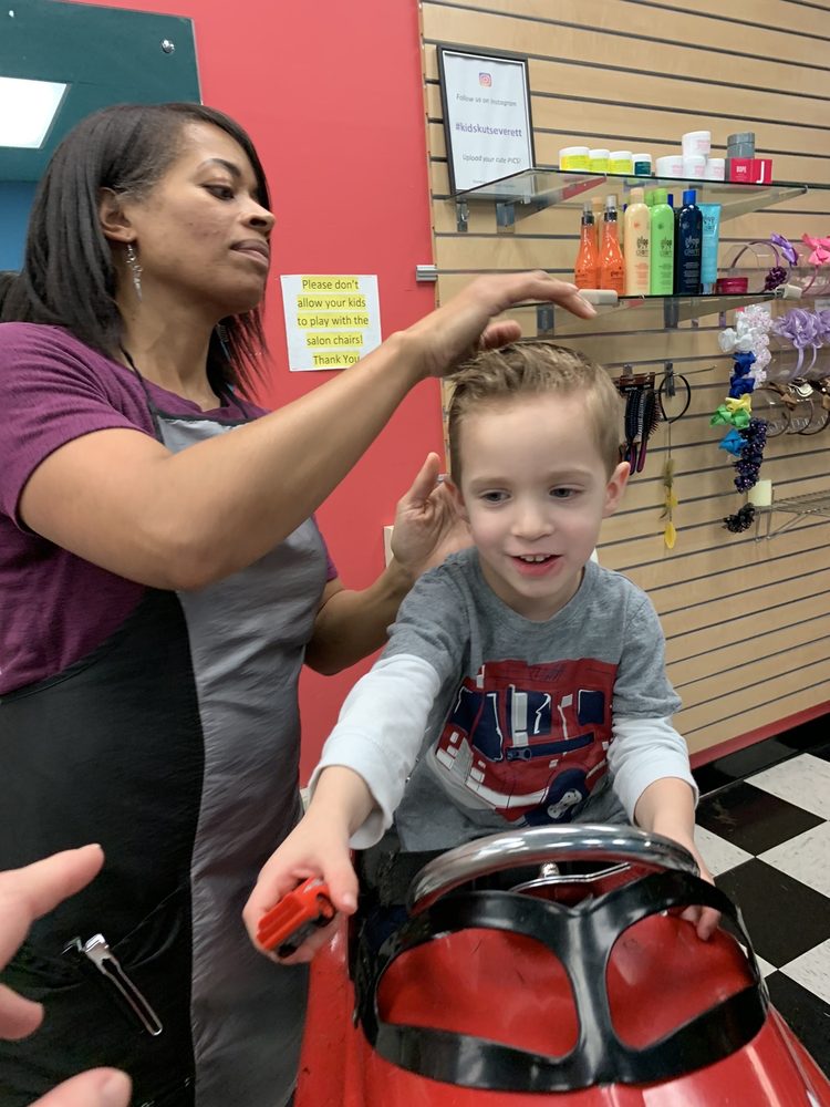 KIDS KUTS - 49 Photos & 107 Reviews - 12811 8th Ave W, Everett ...