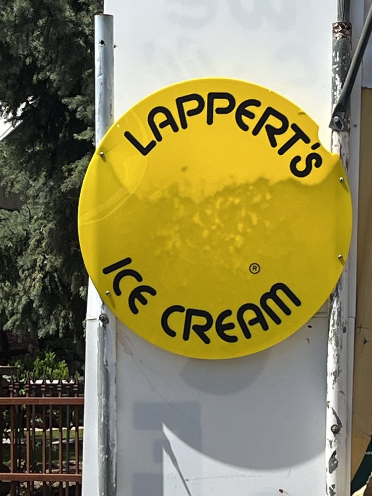 GINGERBREAD HOUSE - Updated December 2025 - 28 Photos & 28 Reviews ...