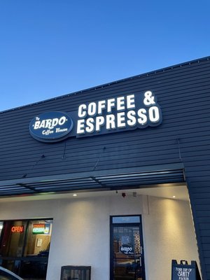 THE BARDO COFFEE HOUSE - 14 Photos & 18 Reviews - 3333 S Wadsworth Blvd ...
