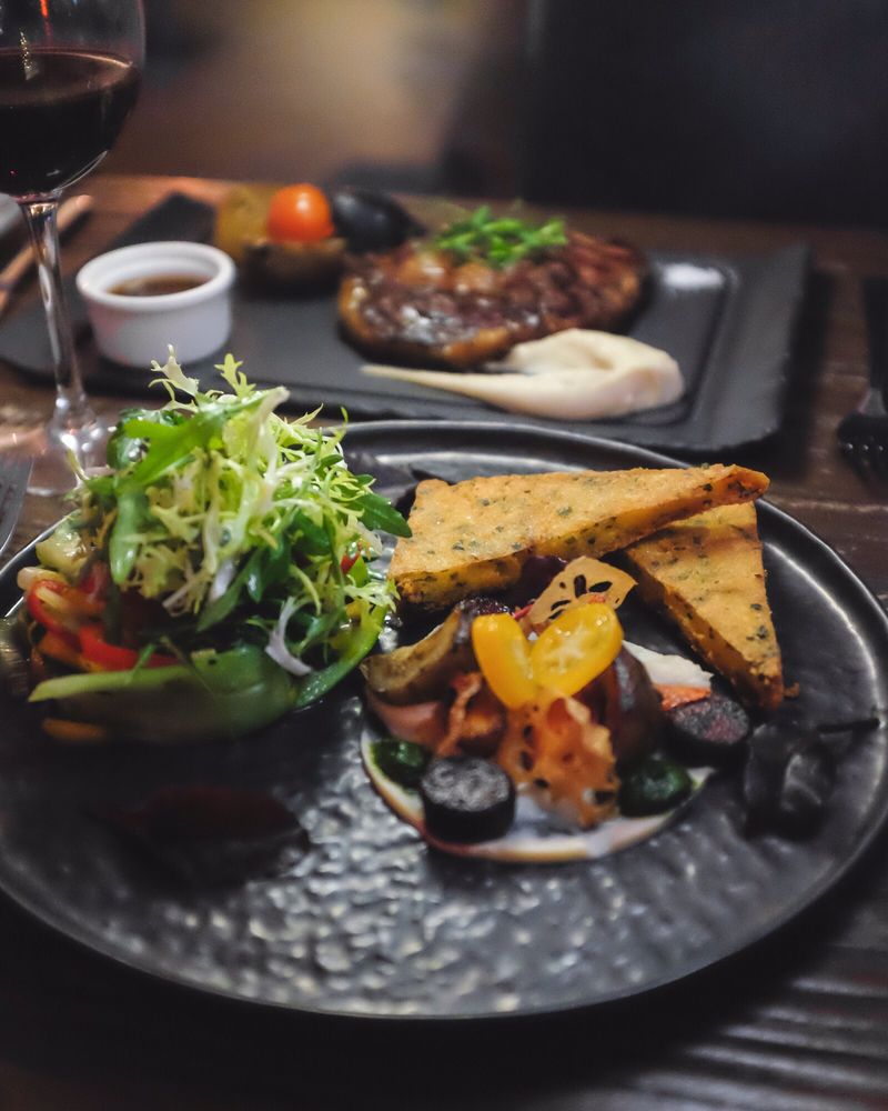 REEF N’BEEF - Updated December 2025 - 46 Photos & 27 Reviews ...