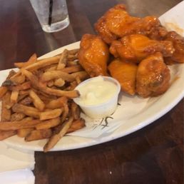 OUTPUT LOUNGE & SPORTS BAR - Updated July 2025 - 304 Photos & 509 ...