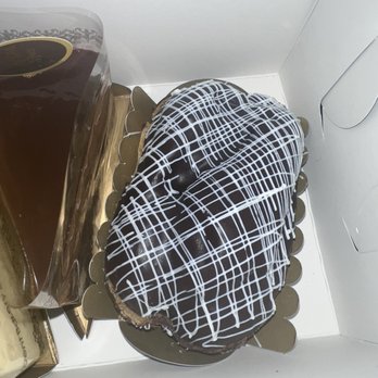 REGENT CAKES & BAKERY - Updated January 2025 - 326 Photos & 141 Reviews ...