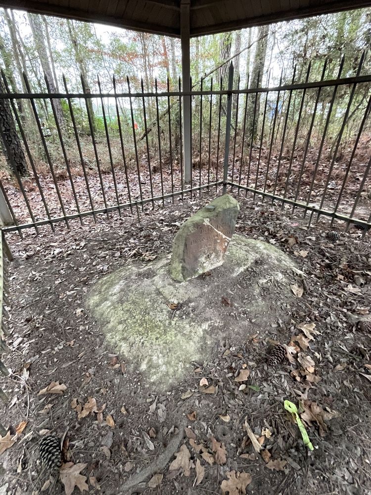 ELLIOT’S STONE HISTORICAL PARK - Updated May 2024 - 35 Photos - Axis ...