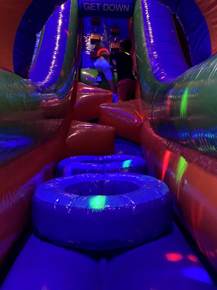 PUMP IT UP - 32 Photos - Kids Activities - 310 Genesis Blvd, Webster ...