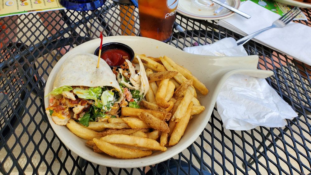 ROOSTER’S BARN & GRILL - Updated June 2024 - 30 Photos & 56 Reviews ...