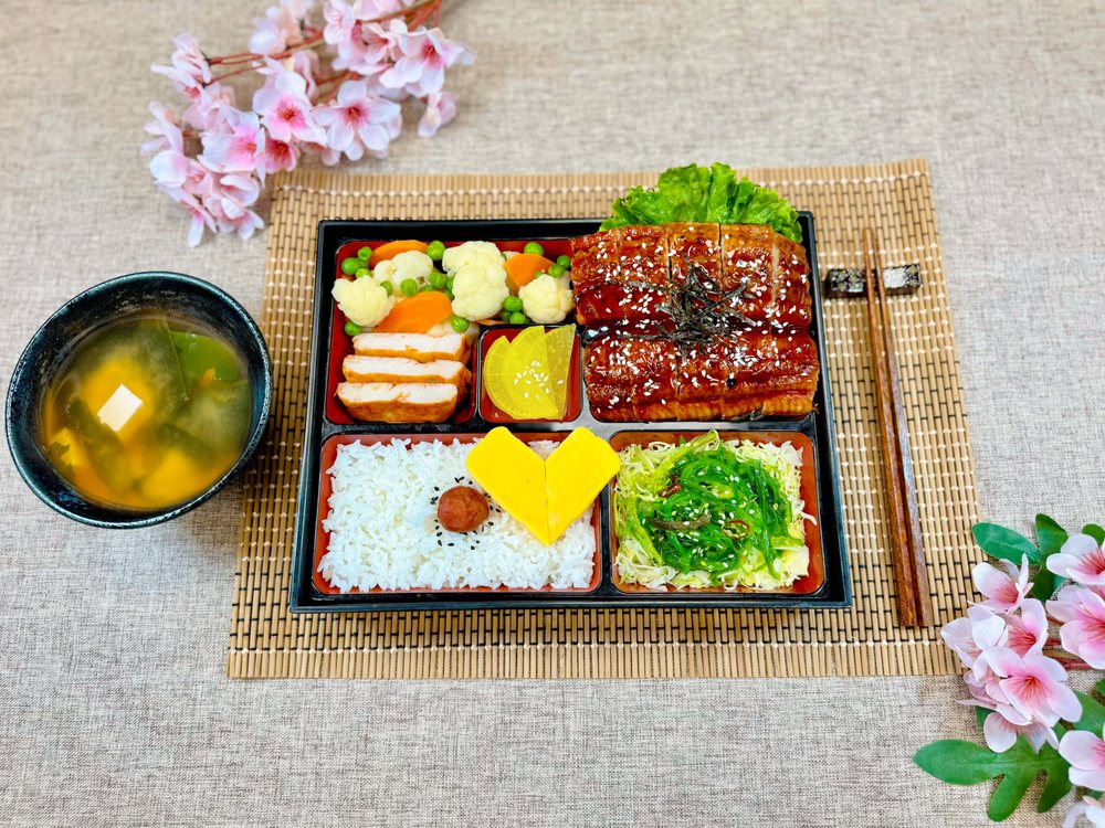 GINKGO CURRY & BENTO - Updated May 2026 - 13 Photos - 1026 W Evelyn Ave ...