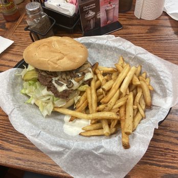 CHEESESTEAK HOUSE - Updated September 2024 - 50 Photos & 35 Reviews ...