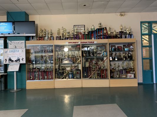 GRUNDY ICE ARENA - Updated December 2025 - 475 Beaver St, Bristol ...