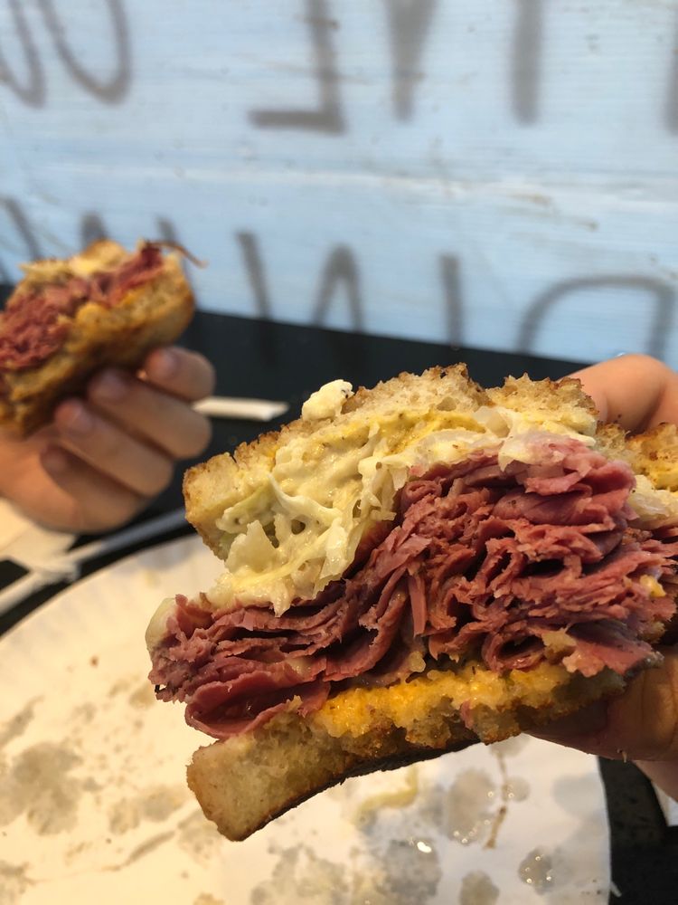 HELLO DELI - Updated August 2025 - 110 Photos & 185 Reviews - 213 W ...