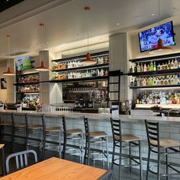 WILDFIN AMERICAN GRILL - Updated January 2026 - 122 Photos & 82 Reviews ...