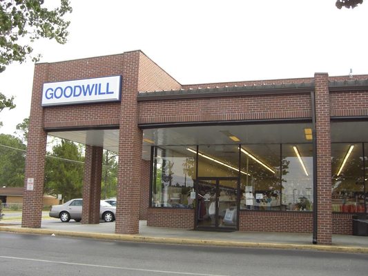 GOODWILL - Updated October 2025 - 990 N Macon St, Jesup, Georgia ...