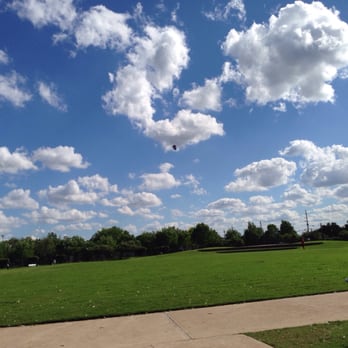 ADDISON CIRCLE PARK - Updated December 2025 - 101 Photos & 44 Reviews ...