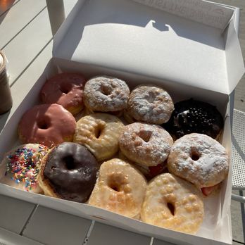 HERO DOUGHNUTS & BUNS - Updated January 2026 - 532 Photos & 239 Reviews ...