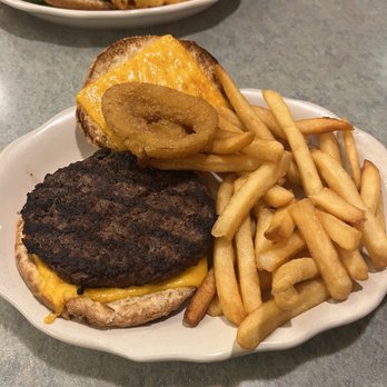 COURT SQUARE DINER - Updated January 2025 - 483 Photos & 559 Reviews ...