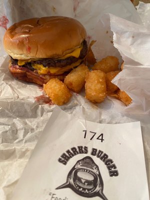 SHARKS BURGER - BUDA - 25 Photos & 24 Reviews - 16649 S I-35 Frontage ...