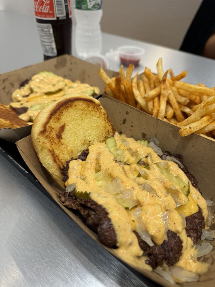 HITIT BURGER - Updated October 2025 - 104 Photos & 55 Reviews - 39 26 ...