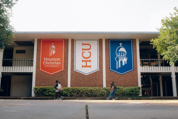 HOUSTON CHRISTIAN UNIVERSITY - Updated December 2024 - 70 Photos & 25 ...
