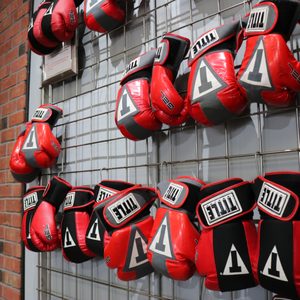 GOOD LUCK DRIVE-IN - 41 Photos & 66 Reviews - 900 W Rosedale St, Fort ...